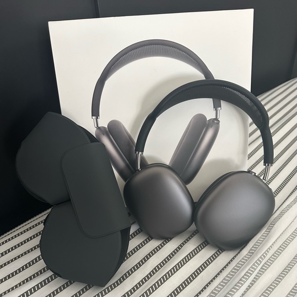 Apple | Headphones | Airpods Max Gunmetal | Poshmark